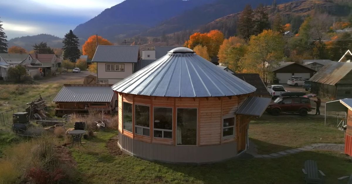 The Whole World Is Spinning Around One Of The Most Unique Cabin ...