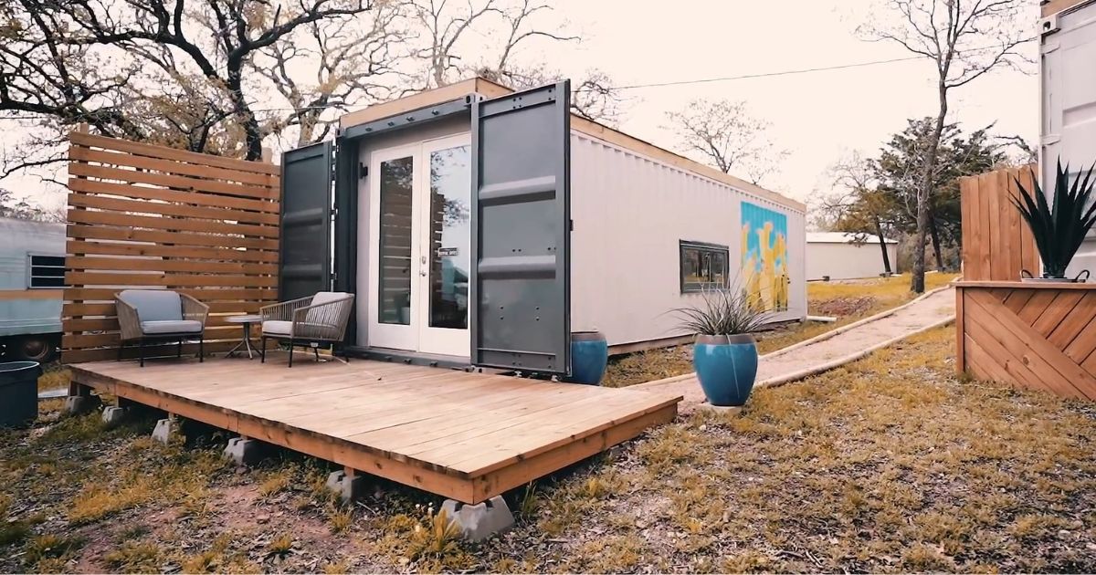 A Minimalist Container Home Packed With Genius Features That Will ...