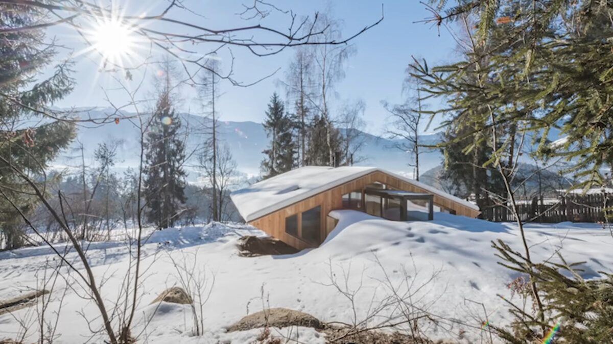 16 Futuristic Homes That Will Change The Way You Think Of The Future