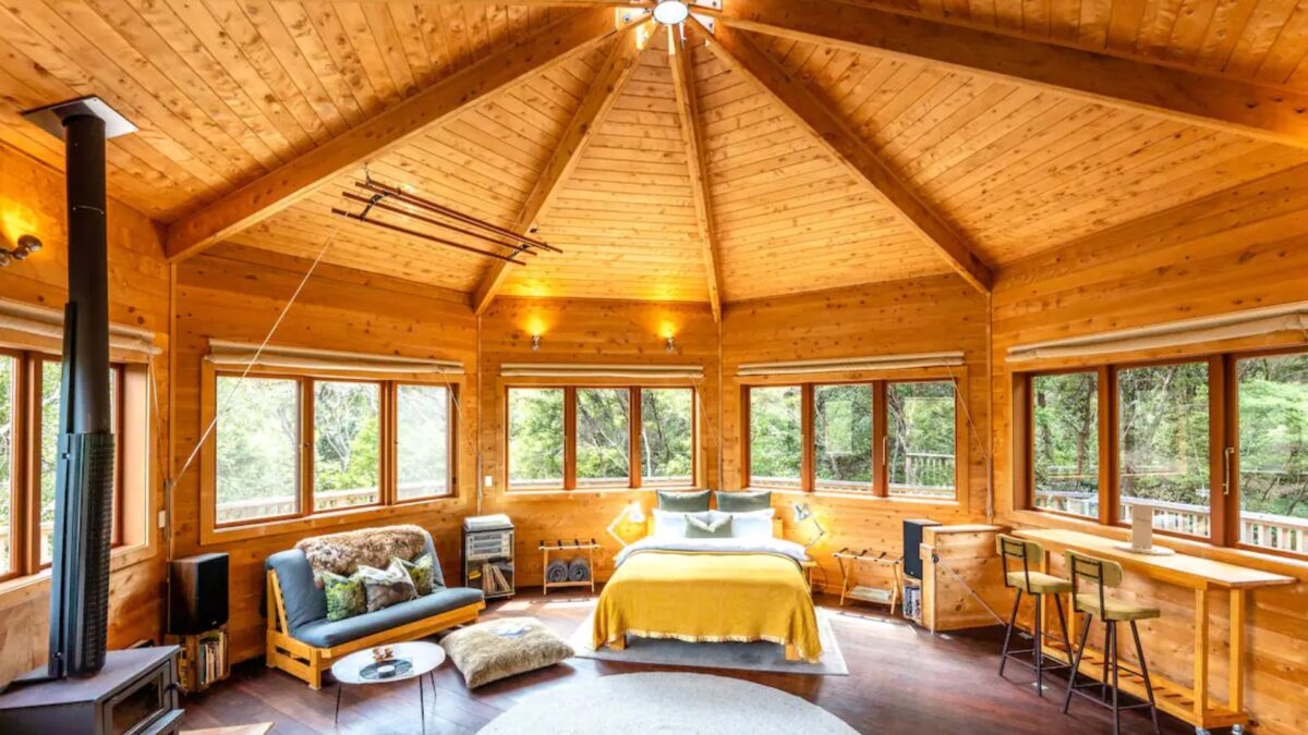 The Inner Child In Me Is Aching For This Epic Tiny Treehouse