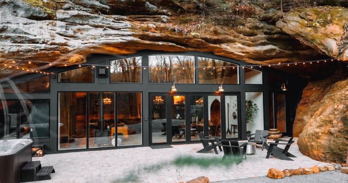 When You See This Unique Cave House, You'll Wish You Were A Hobbit ...