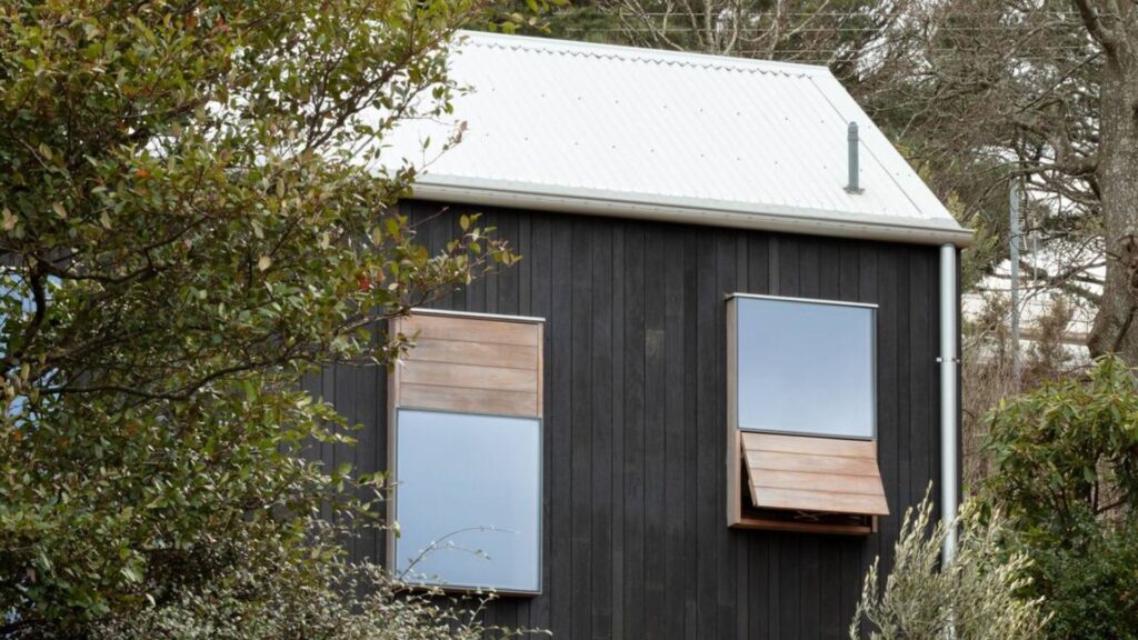 20 Stone Cabins That Combine Rustic and Luxurious Living