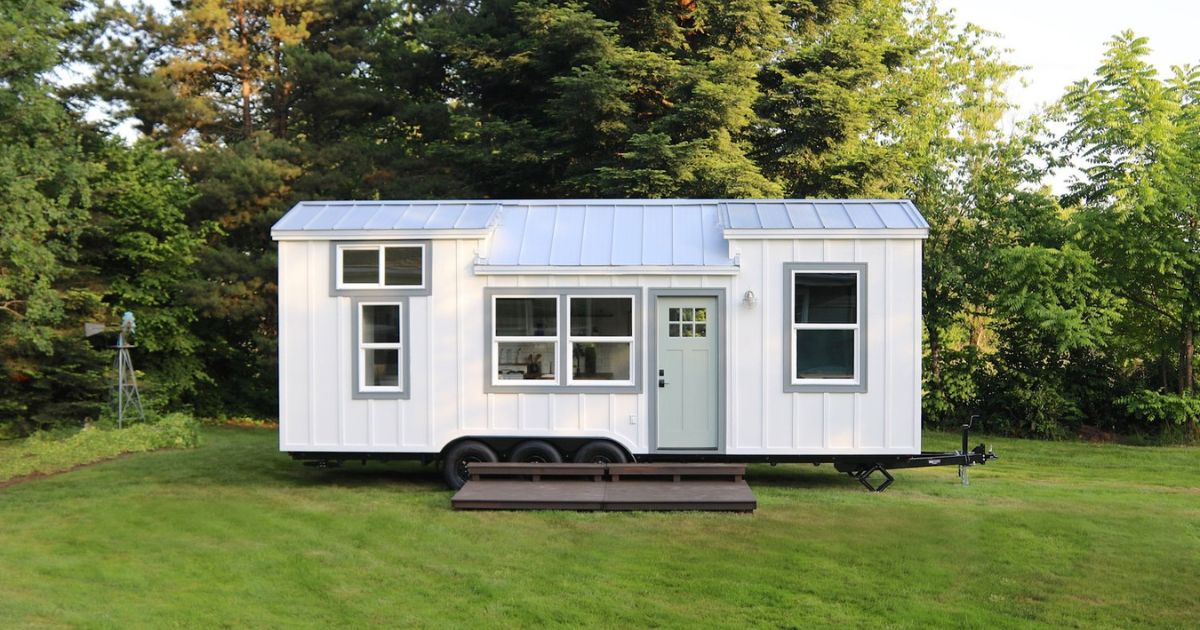 Tour the Ultimate Tiny Home Where Smart Design Meets Effortless Style