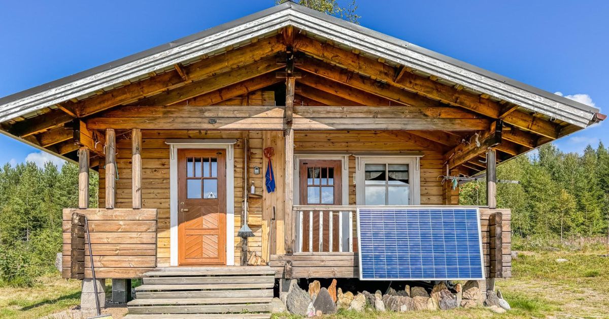 Sweet Cabins Like This Only Exist In Your Dreams, But This Dream Became ...