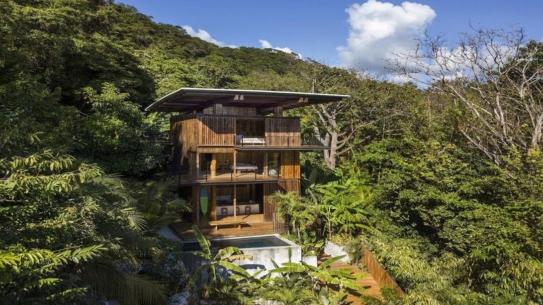 9 Hidden Homes So Secretive, You'll Question If They Really Exist