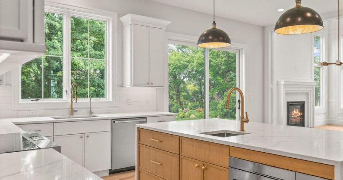 30 White Kitchen Ideas That Will Bring Light To The Heart Of Your Home