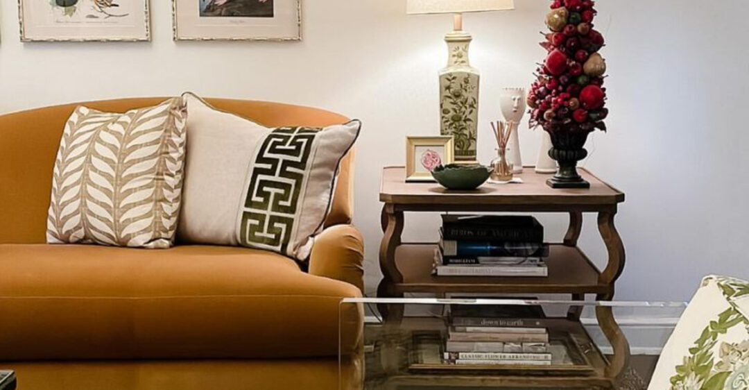 25 Ways To Choose The Best Couch Color, According To Designers