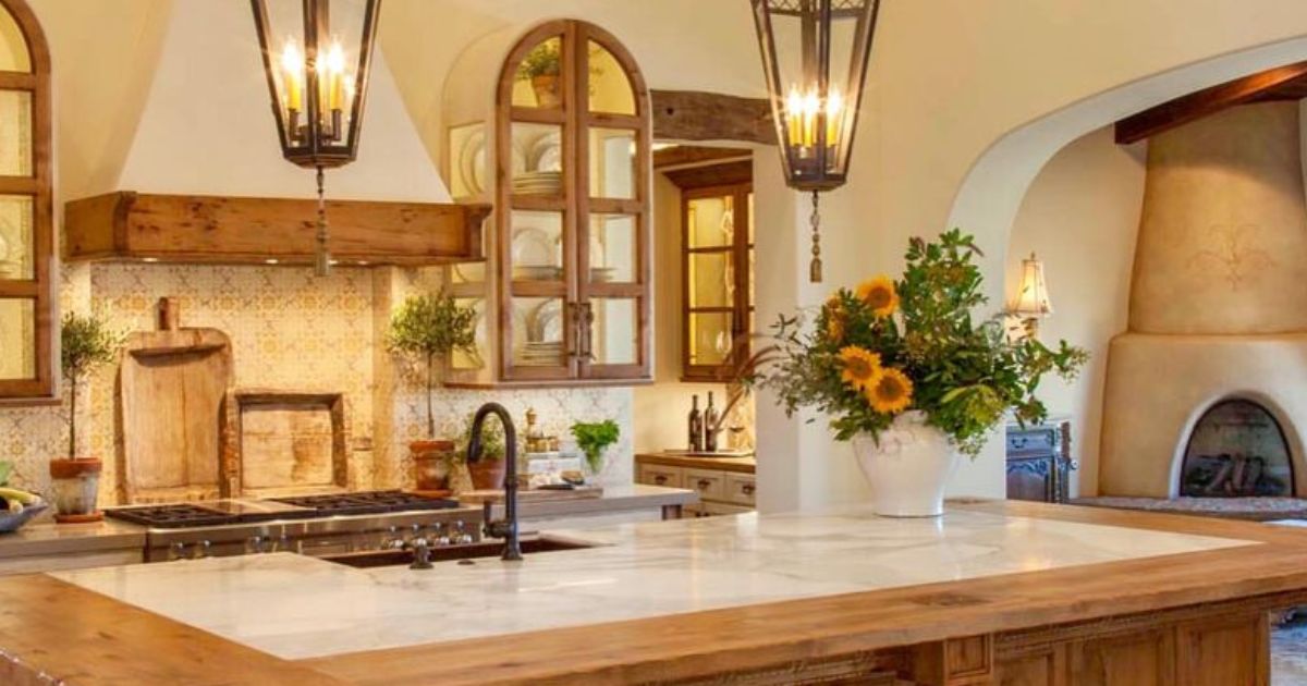 27 Mediterranean Kitchen Ideas That Are All About Warmth And Character