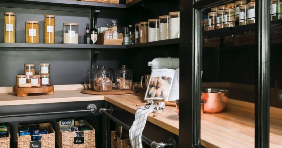 27 Things People With Super Organized Pantries Do