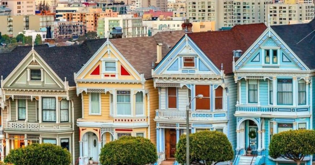 29 Most Famous Victorian Homes in History