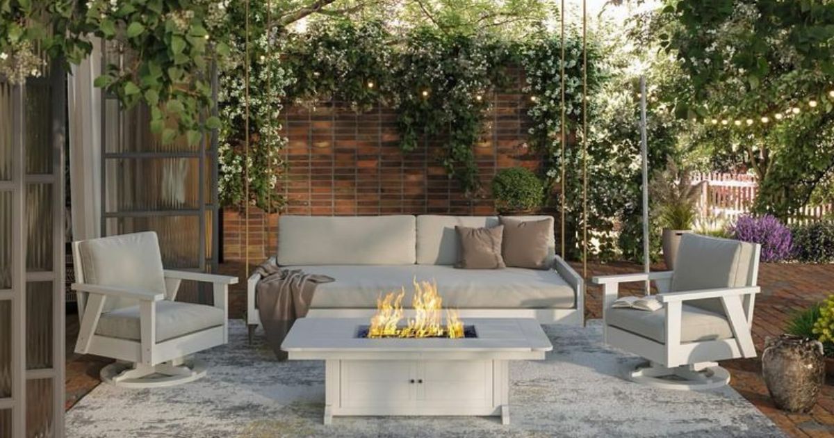33 Ways to Make Your Patio Cozier