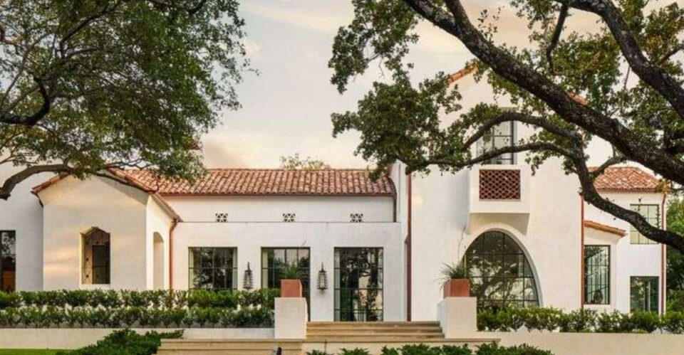 Spanish Revival Architecture Is Having A Major Moment And Here Are 25 ...