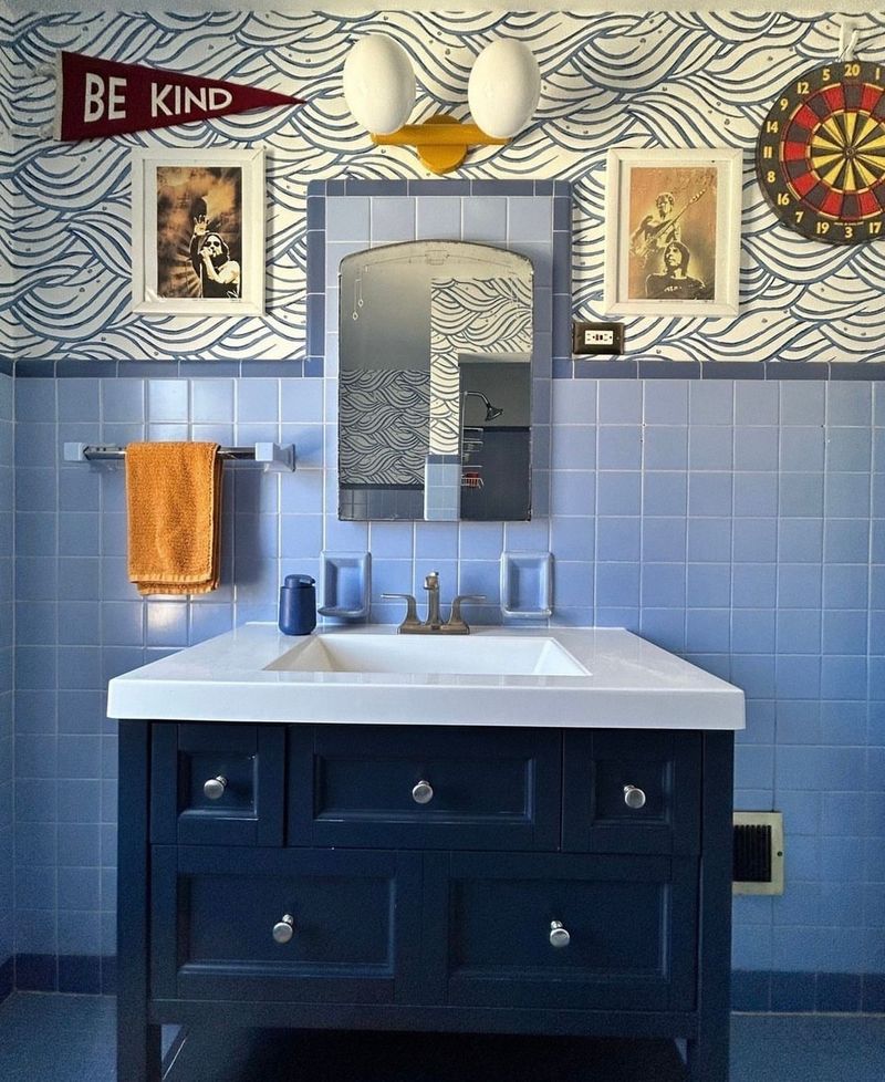 23 Bathroom Vanity Colors That Designers Are Ditching In 2025