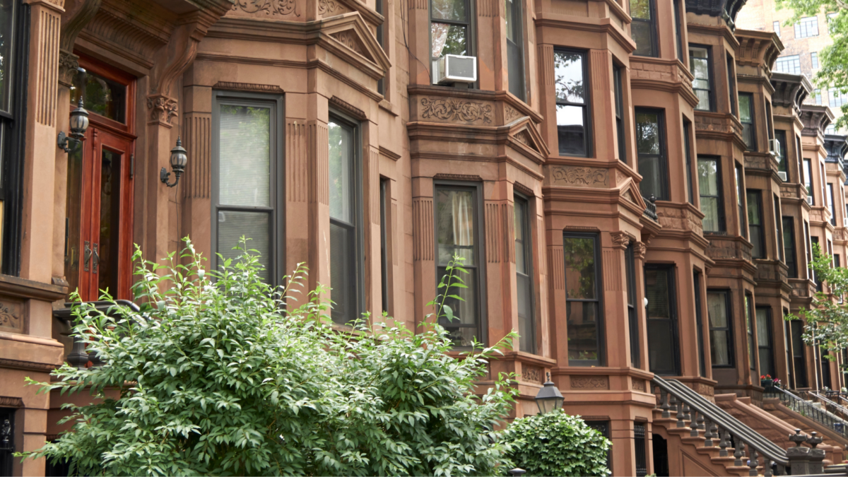 20 Stunning Brownstones You’ll Wish You Lived In