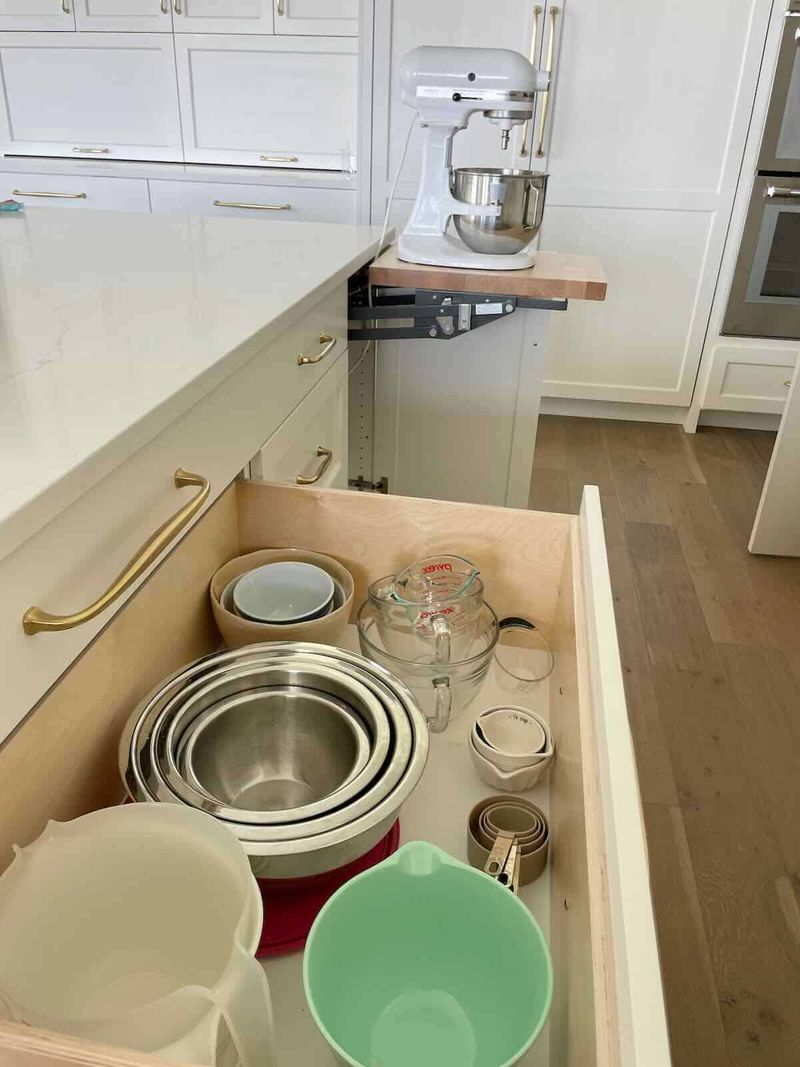 15 Brilliant Ways To Repurpose A Kitchen Desk Space