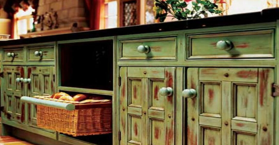 22 Outdated Cabinet Trends That Make Your Kitchen Look Like You're Not ...